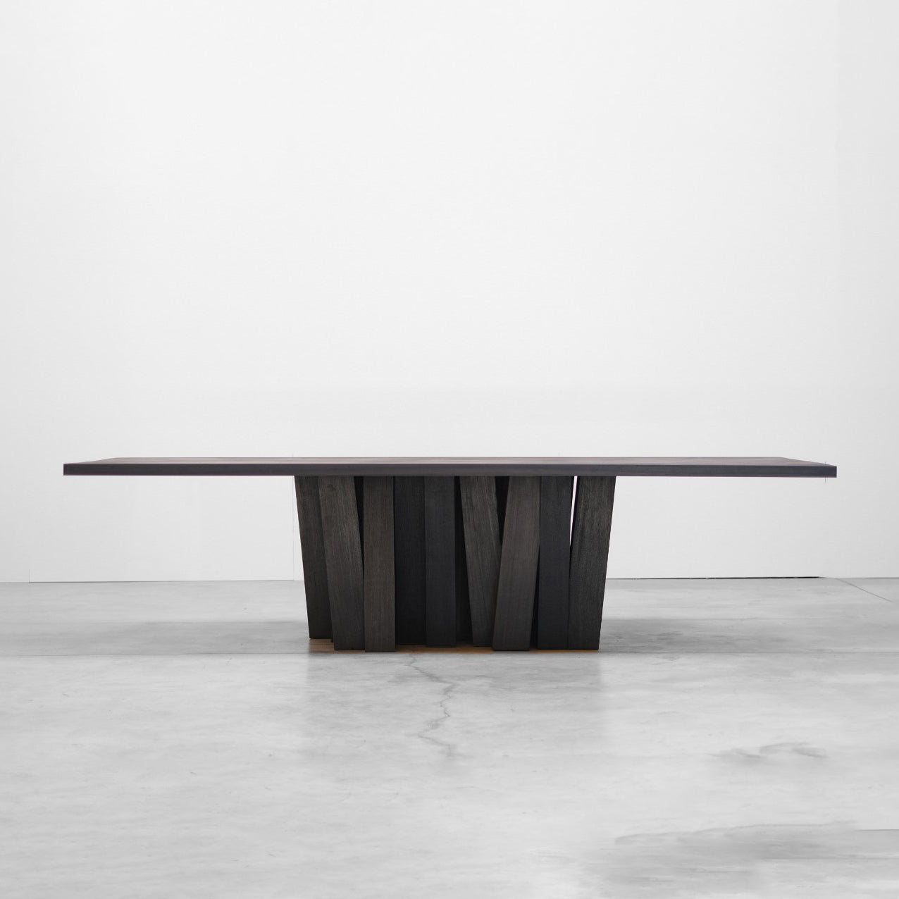 Zoumey Dining Table - Vertical | Modern Relik