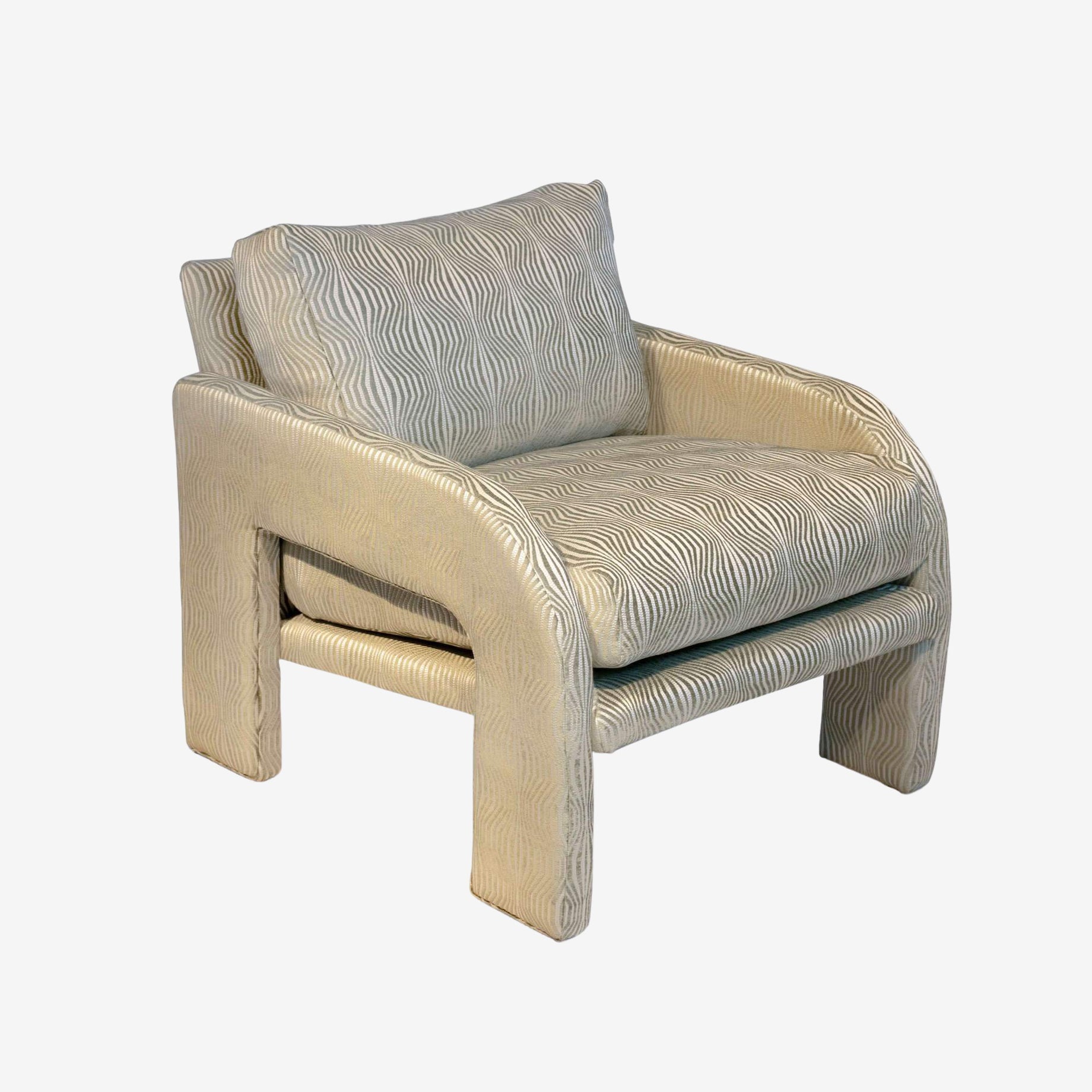 Alta Club Chair | Modern Relik